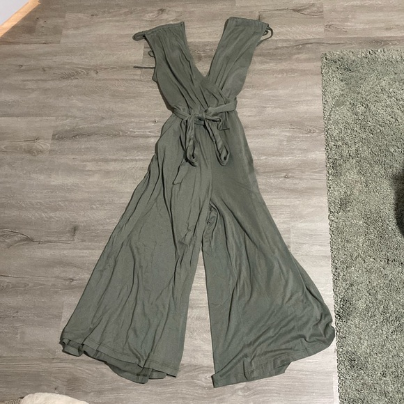 Umgee | Pants & Jumpsuits | Umgee Romper In Forest Green | Poshmark
